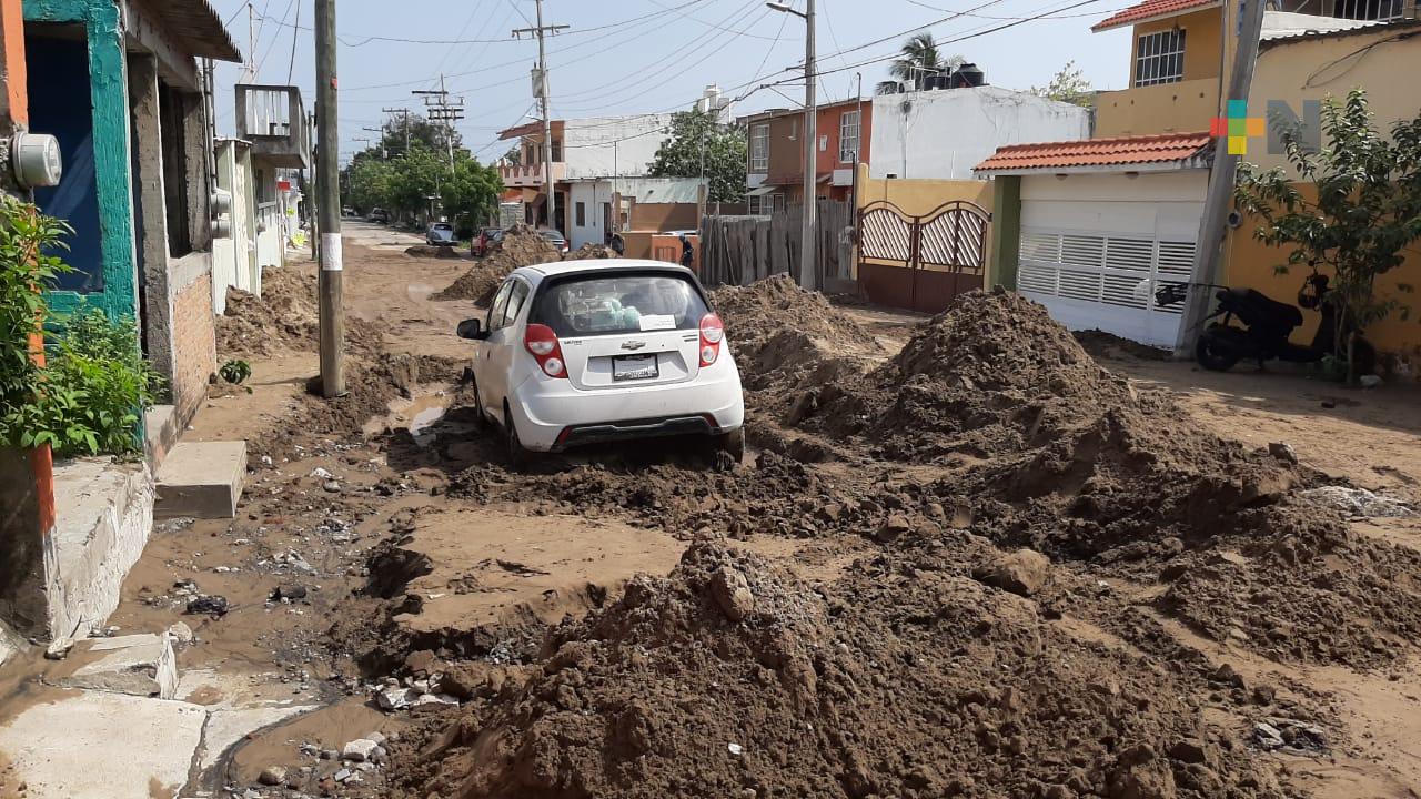 Megafuga De Agua En Colonia Playa Linda De Veracruz MÁsnoticias