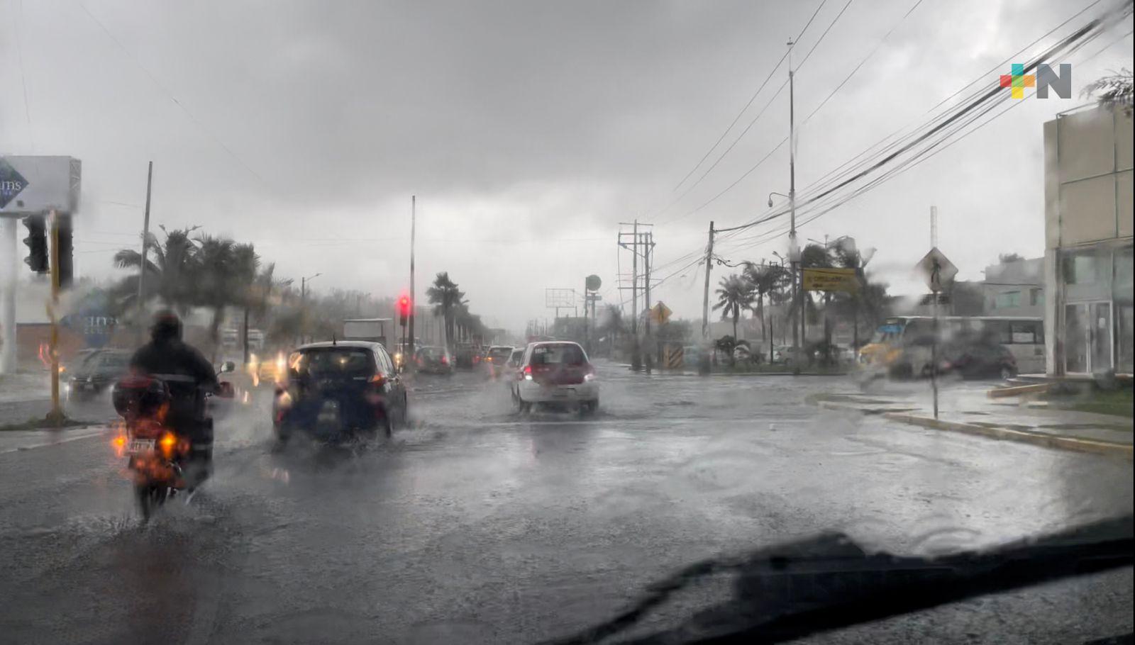 Por Lluvias Intensas Siete Municipios Del Sur De Veracruz Suspenden